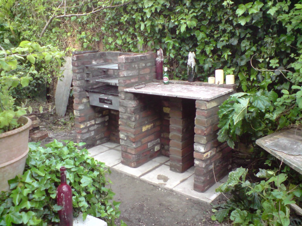 Petes reclaimed brick barby - Cornish Lime Builders
