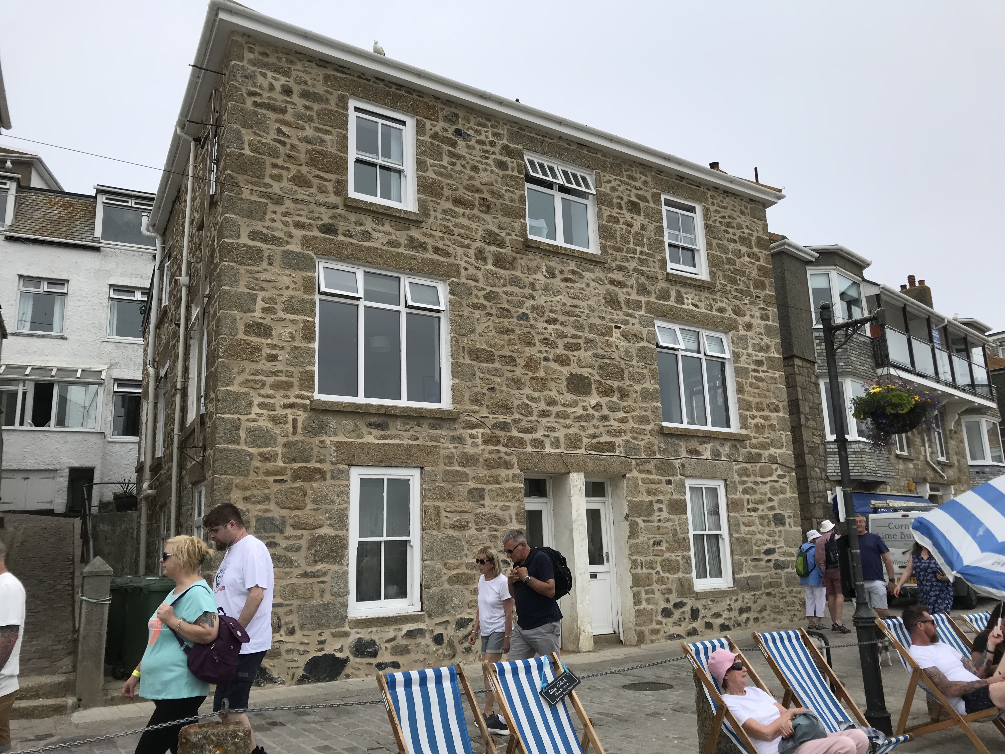 St Bridget’s house the wharf St Ives. - Cornish Lime Builders
